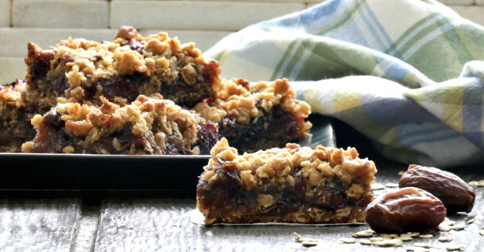 Gluten Free Date Bars - Maple Syrup and Oatmeal Date Slice Recipe