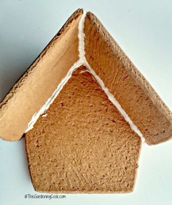 Royal Icing for Gingerbread Houses with Just 3 Ingredients