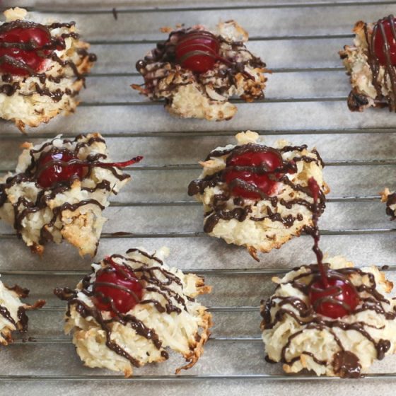 Chocolate Cherry Macaroons - Yummy Coconut Cookie - 4 WW Points!