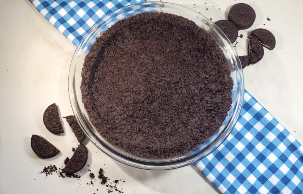 Oreo Cookie Crust Recipe - Easy Chocolate Crust for Cheesecake